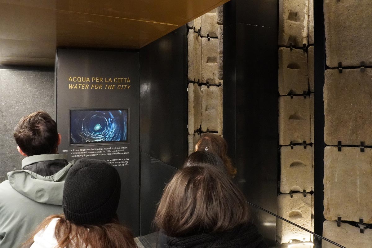 Station and museum: the unresolved node of the Colosseo - Fori ...